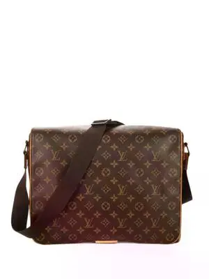 LOUIS VUITTON Abbesses Monogram Messenger Bag - Brown