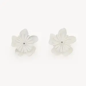 Chloé The Bloom Earrings - Cloudy White