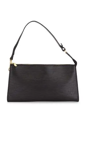 FWRD RENEW Louis Vuitton Epi Pochette Accessoires 24 Shoulder Bag - Black