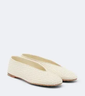 Bottega Veneta Rosa Intrecciato Leather Ballet Flats - White