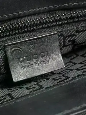 Gucci Gg Buckle Shoulder Bag