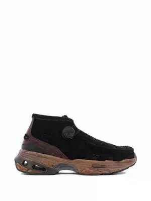 VTR Wallabee Logo-patch Sneakers - Black