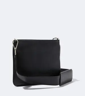 METIER Slide Leather Messenger Bag