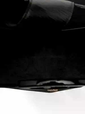LOUIS VUITTON 2001 Epi Reverie Shoulder Bag