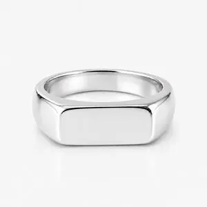 OUTRAGE LONDON Engraved Rectangle Signet Ring - Silver
