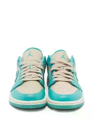 JORDAN Air 1 Sneakers