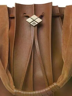 MAESE PLACE Tablao Apache Shoulder Bag