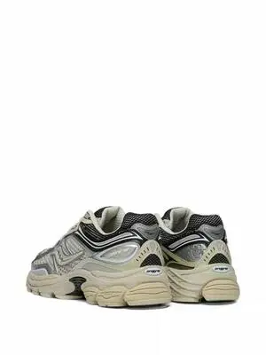 Saucony Progrid Omni 9 Metallic-finish Low-top Sneakers