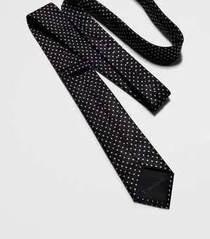 TOM FORD Mulberry Silk Jacquard Tie - Black