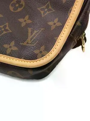 LOUIS VUITTON 2006 Bosphore Monogram Belt Bag