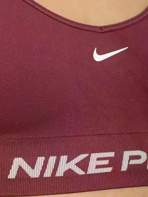 Nike Pro Seamless Light-support Padded Sports Bra