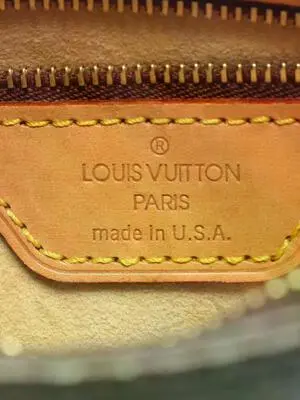LOUIS VUITTON 2001 Mm Monogram Looping Shoulder Bag