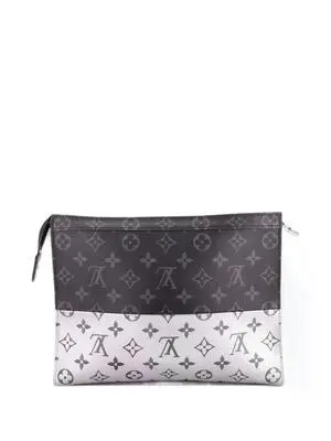 LOUIS VUITTON Pochette Voyage Monogram Eclipse Split Canvas Mm Clutch Bag - Black