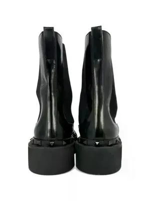 Valentino Garavani Rockstud M-way Chelsea Boots - Black