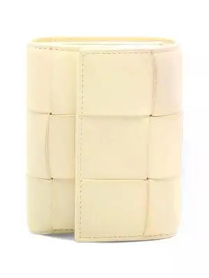 Bottega Veneta 2000 Cassette Maxi Intrecciato Trifold Wallet - Yellow