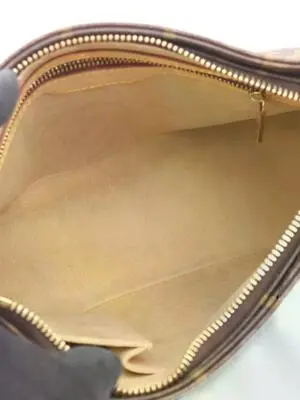 LOUIS VUITTON 2001 Mm Looping Monogram Shoulder Bag - Brown