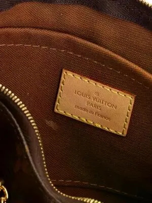 LOUIS VUITTON Multi Pochette Accessoires Monogram Canvas Crossbody Bag
