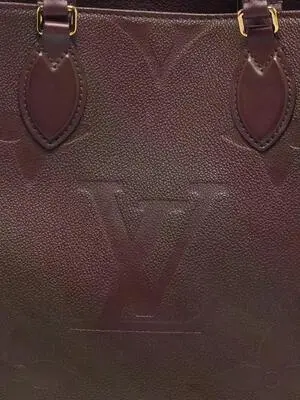 LOUIS VUITTON Mm Onthego Giant Monogram Tote Bag