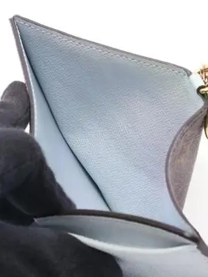 LOUIS VUITTON 2021 Monogram Bi-fold Wallet