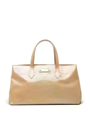 LOUIS VUITTON 2000-2026 Monogram Vernis Wilshire Pm Handbag - Neutrals