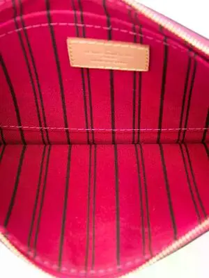 LOUIS VUITTON 2018 Monogram Neverfull Mm Pouch