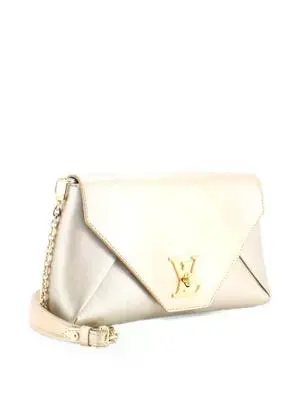 LOUIS VUITTON Love Note Chain Clutch Leather Crossbody Bag