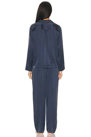 Lunya Washable Silk Long Sleeve Pant Pajama Set - Deep Blue