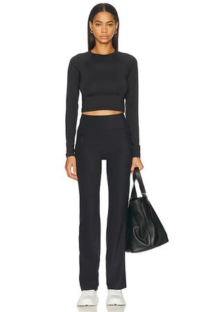 On Studio Long-t Crop Top - Black