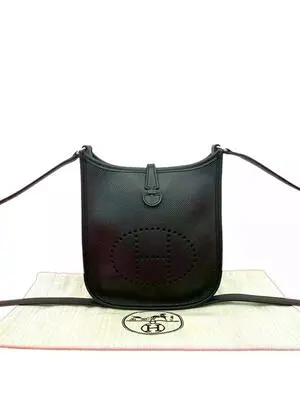 Hermès Epsom Evelyne 16 Crossbody Bag - Black