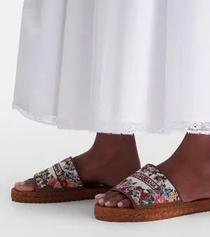Dolce & Gabbana Floral Espadrille Slides - Multicoloured