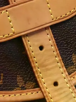 LOUIS VUITTON 2008 30 Saumur Monogram Crossbody Bag