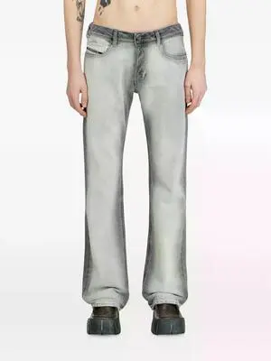 DIESEL® Zatiny Bootcut Jeans