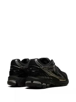 NEW BALANCE 1906r Sneakers