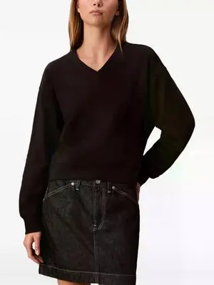 Calvin Klein V-neck Long-sleeve Cropped Sweater With Logo Patch
