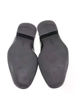 FERRAGAMO Gancini Leather Loafers