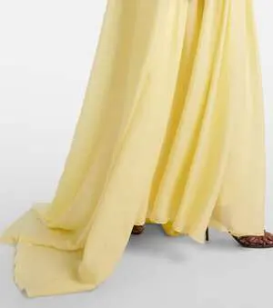 LA FUORI Draped Cape And Gown Set