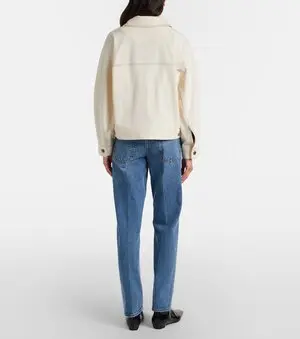 FRAME Essential Straight Jeans