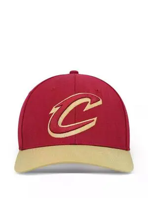 Mitchell & Ness Cleveland Cavaliers Team Stretch Snapback Cap - Red