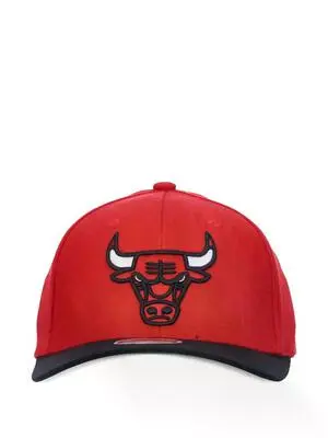 Mitchell & Ness Chicago Bulls Snapback Cap - Red