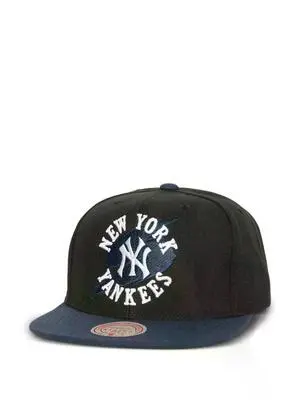Mitchell & Ness Circle Splash Snapback Cap - Black