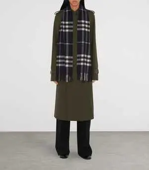 Burberry Cashmere Check Scarf - Black