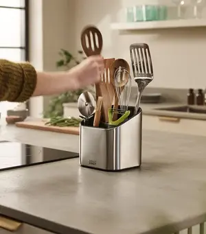 JOSEPH JOSEPH Surface Tiered Utensil Pot