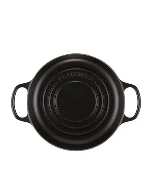 LE CREUSET Cast Iron Bread Oven
