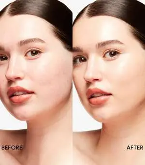 MAC COSMETICS Strobe Dewy Skin Tint