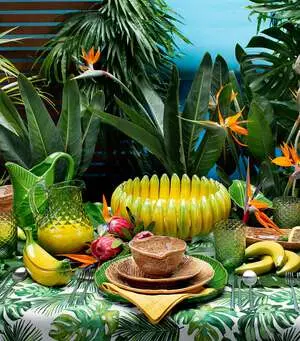 BORDALLO PINHEIRO Banana Centrepiece Bowl