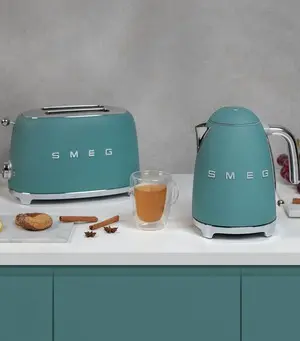 SMEG 2-slice Toaster - Green