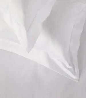 CELSO DE LEMOS Capela Duvet Cover - White