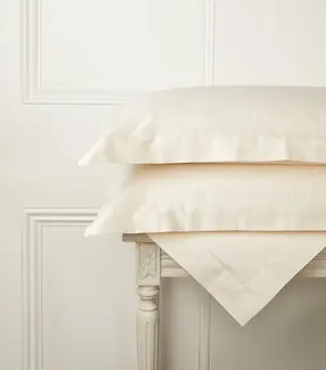 CELSO DE LEMOS Capela Super King Fitted Sheet