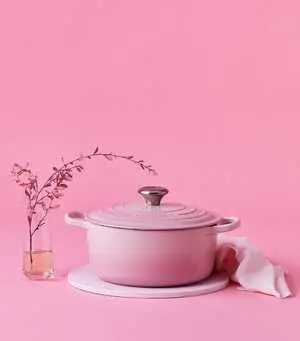 LE CREUSET Cast Iron Round Casserole Dish