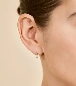 ASTRID & MIYU Rhodium-plated Heart Cluster Single Hoop Earring